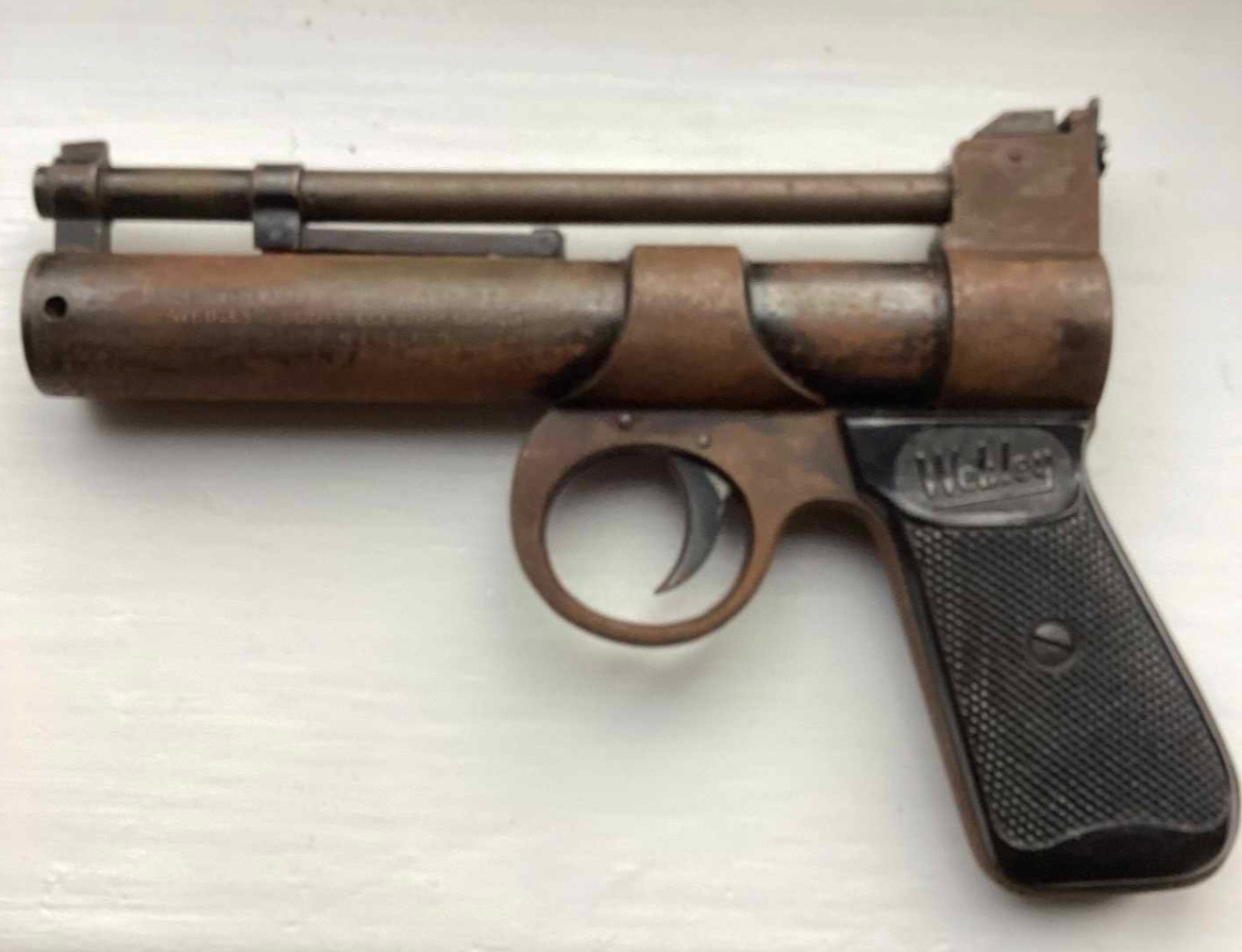 G96 gun blue on webley pistols?
