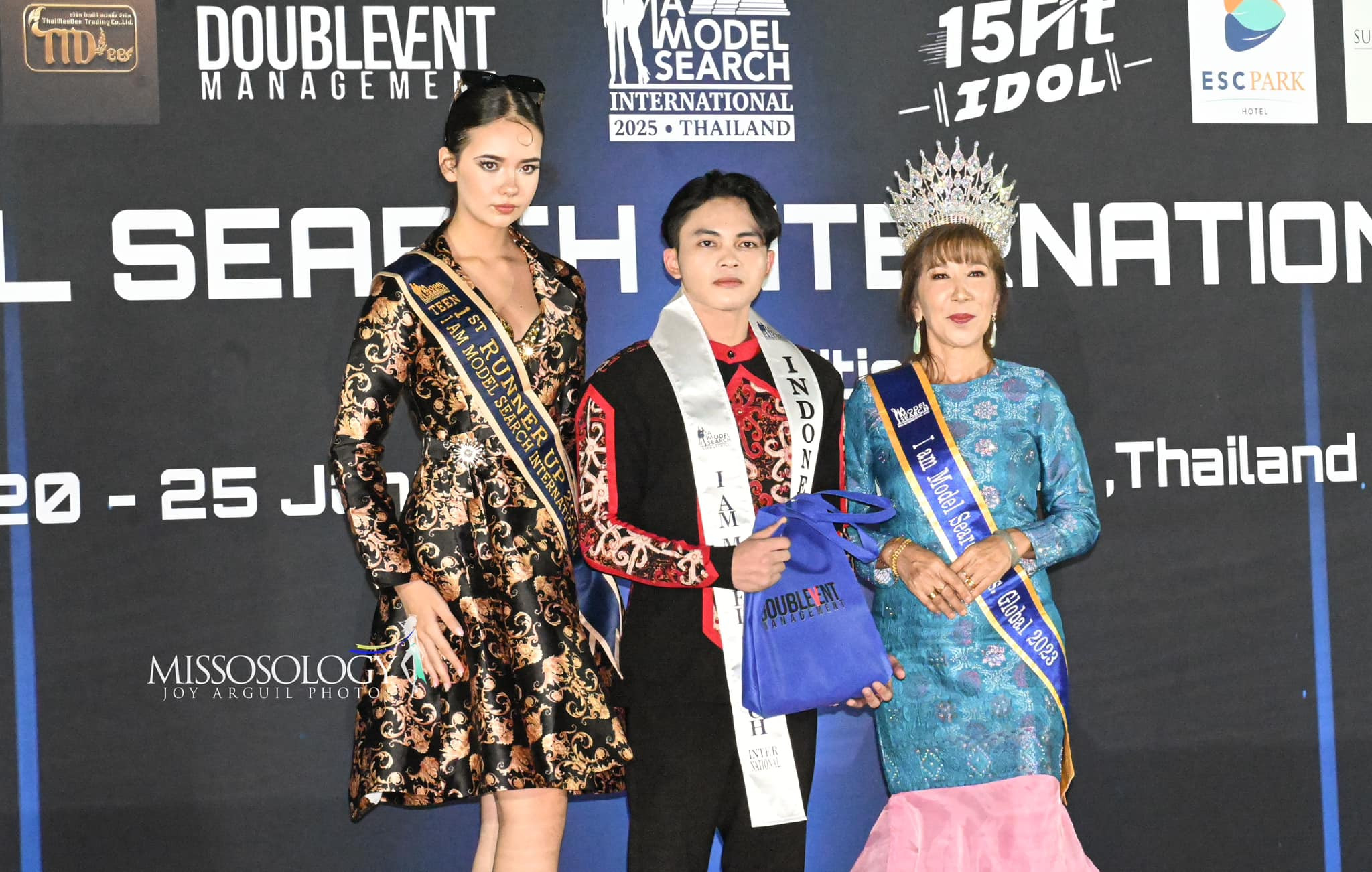 fotos de iam model search international 2025. - Página 2