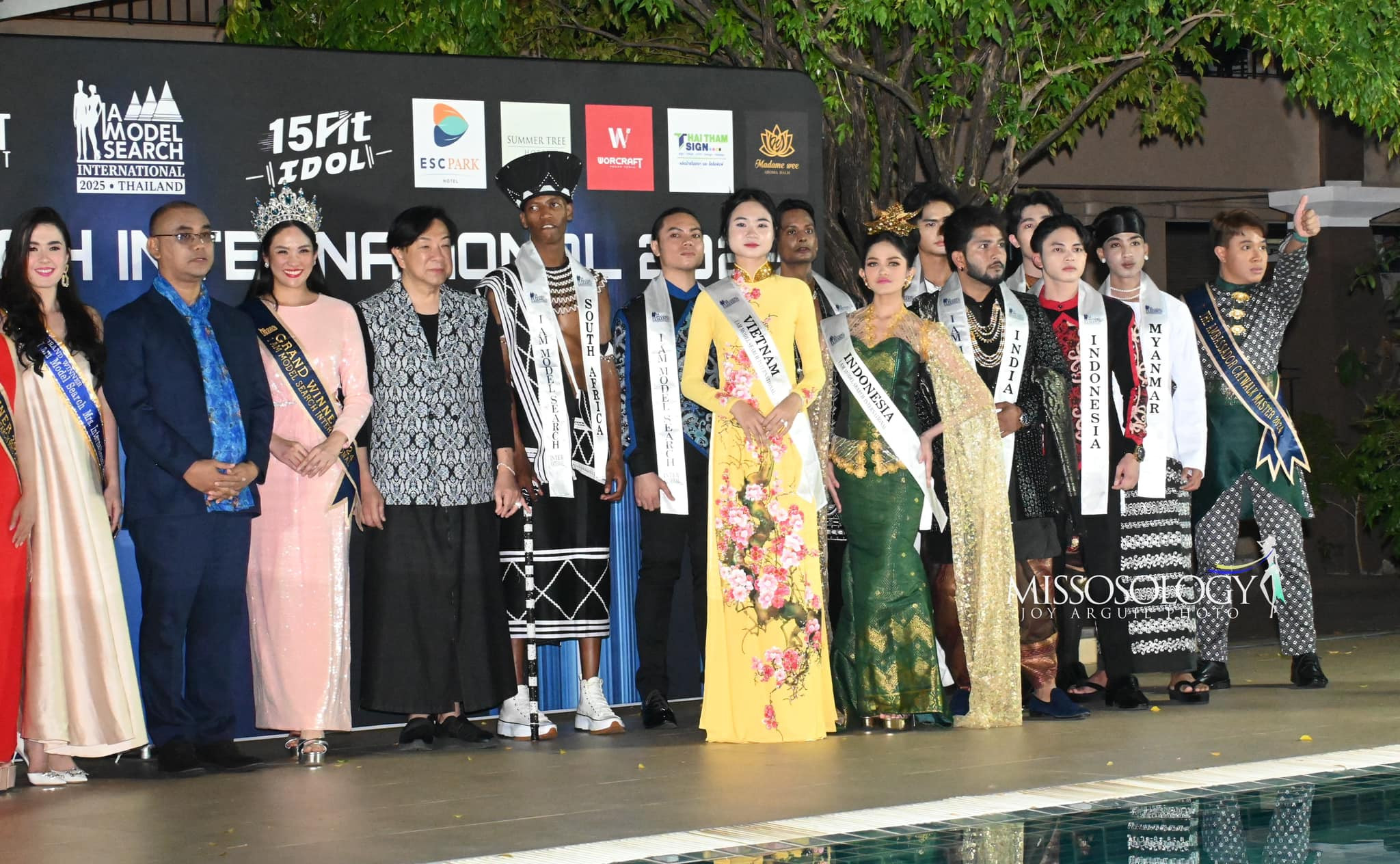 fotos de iam model search international 2025.
