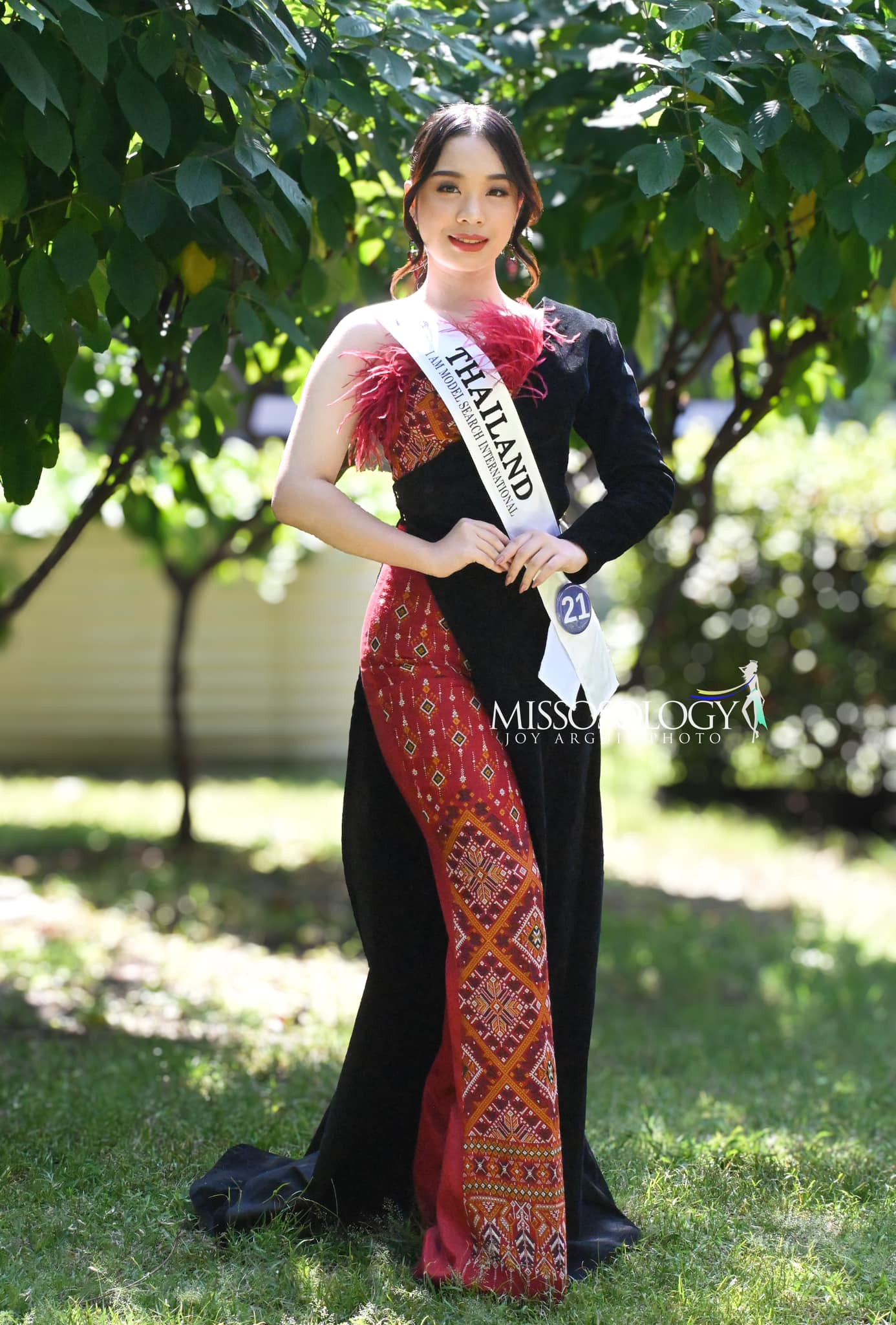 fotos de iam model search international 2025. - Página 4