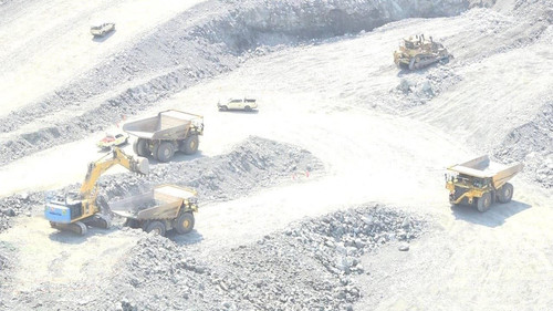 Gold Mining Flourishes in Eastern Cambodia - Cambodia Expats Online ...