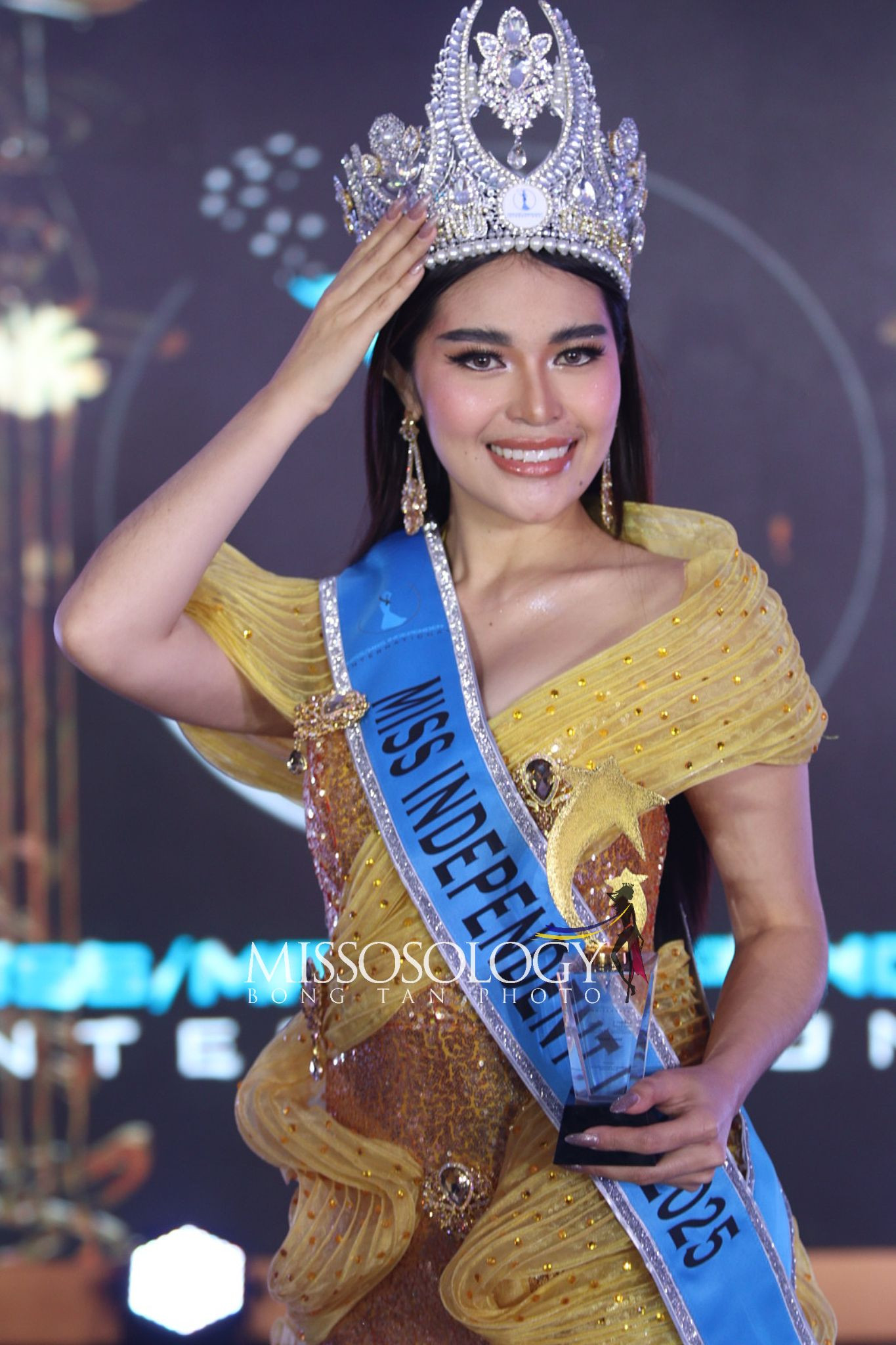 resultados de miss & mrs independent international 2025.