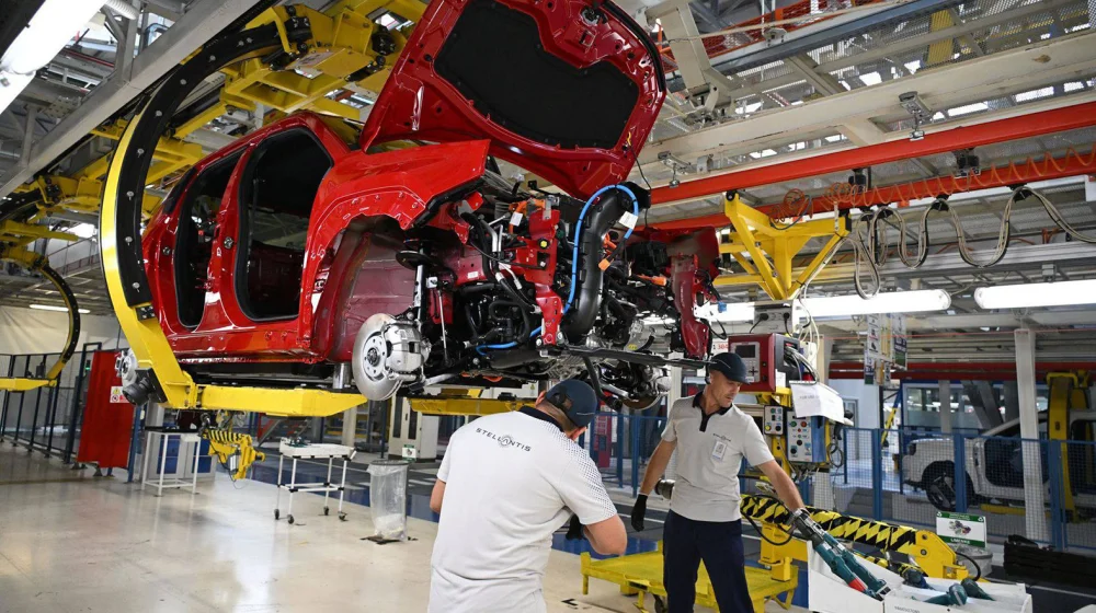 Prvi probni primerci električnog "Citroena C3" sišli sa proizvodnih ...