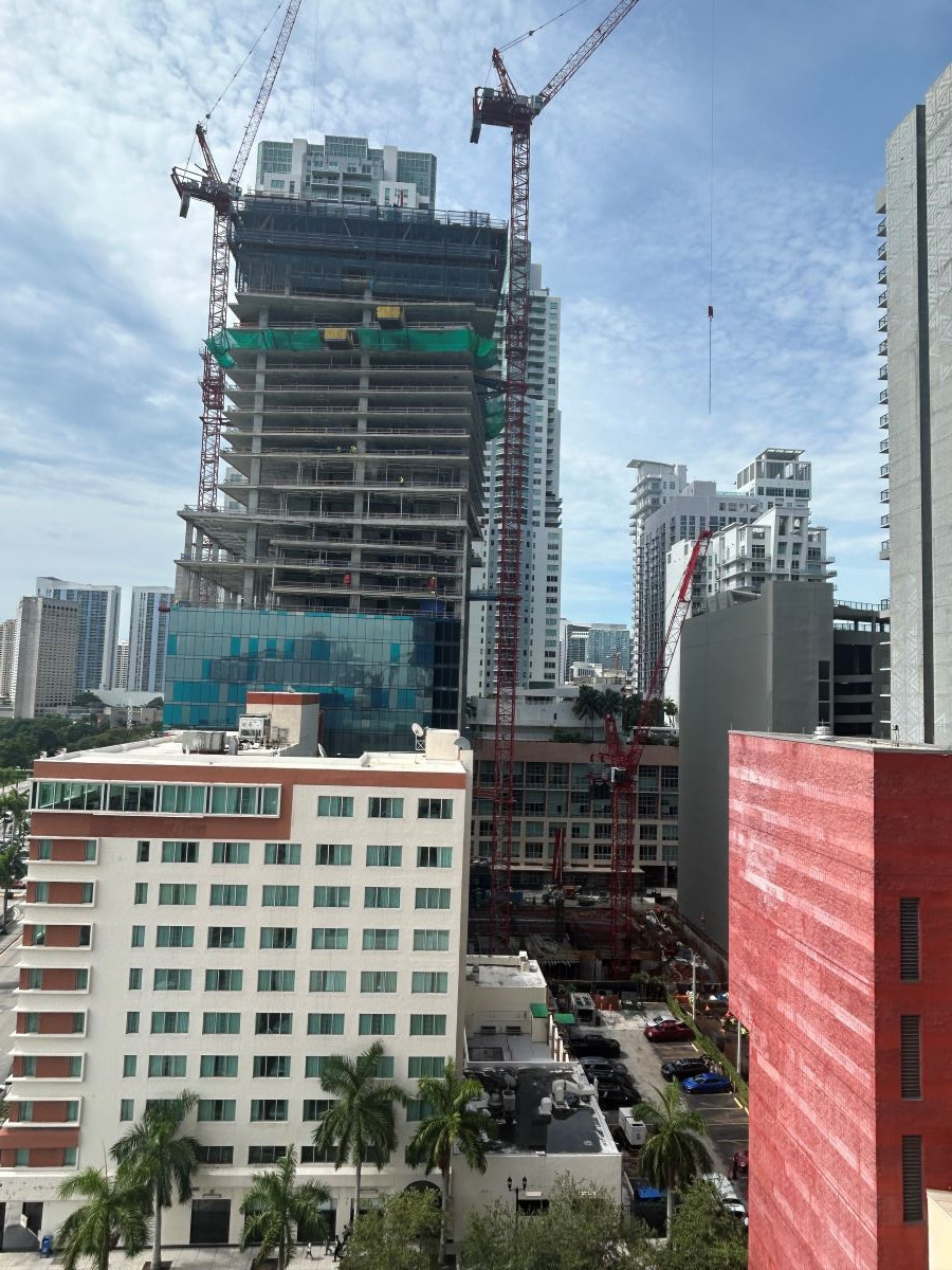 MIAMI | Waldorf Astoria Hotel & Residences | 1,041 FT | 90 FLOORS - Page 27 - SkyscraperPage Forum