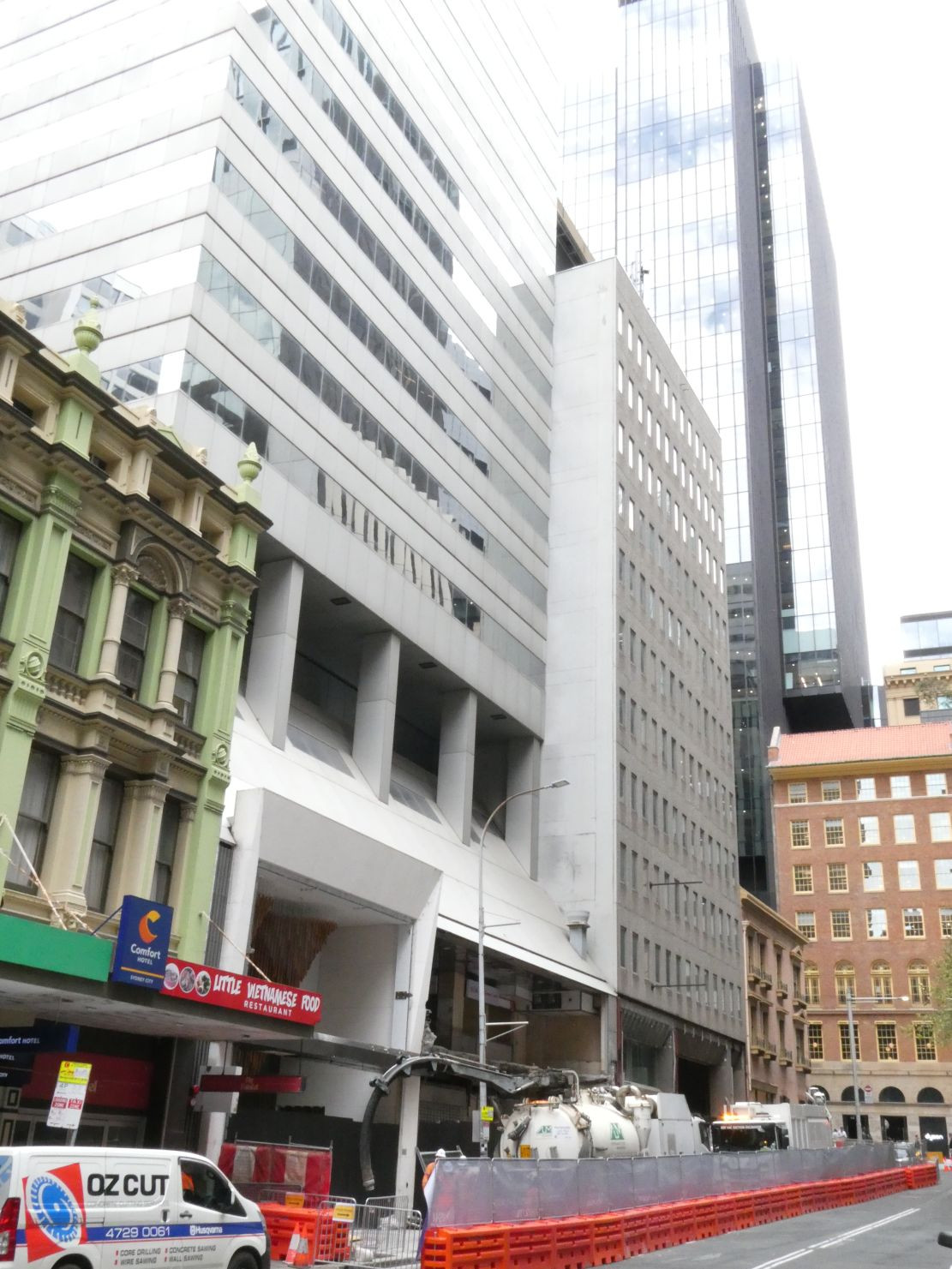 Construction | SYDNEY | OSD Metro West Tower | 51st/211m | Office ...