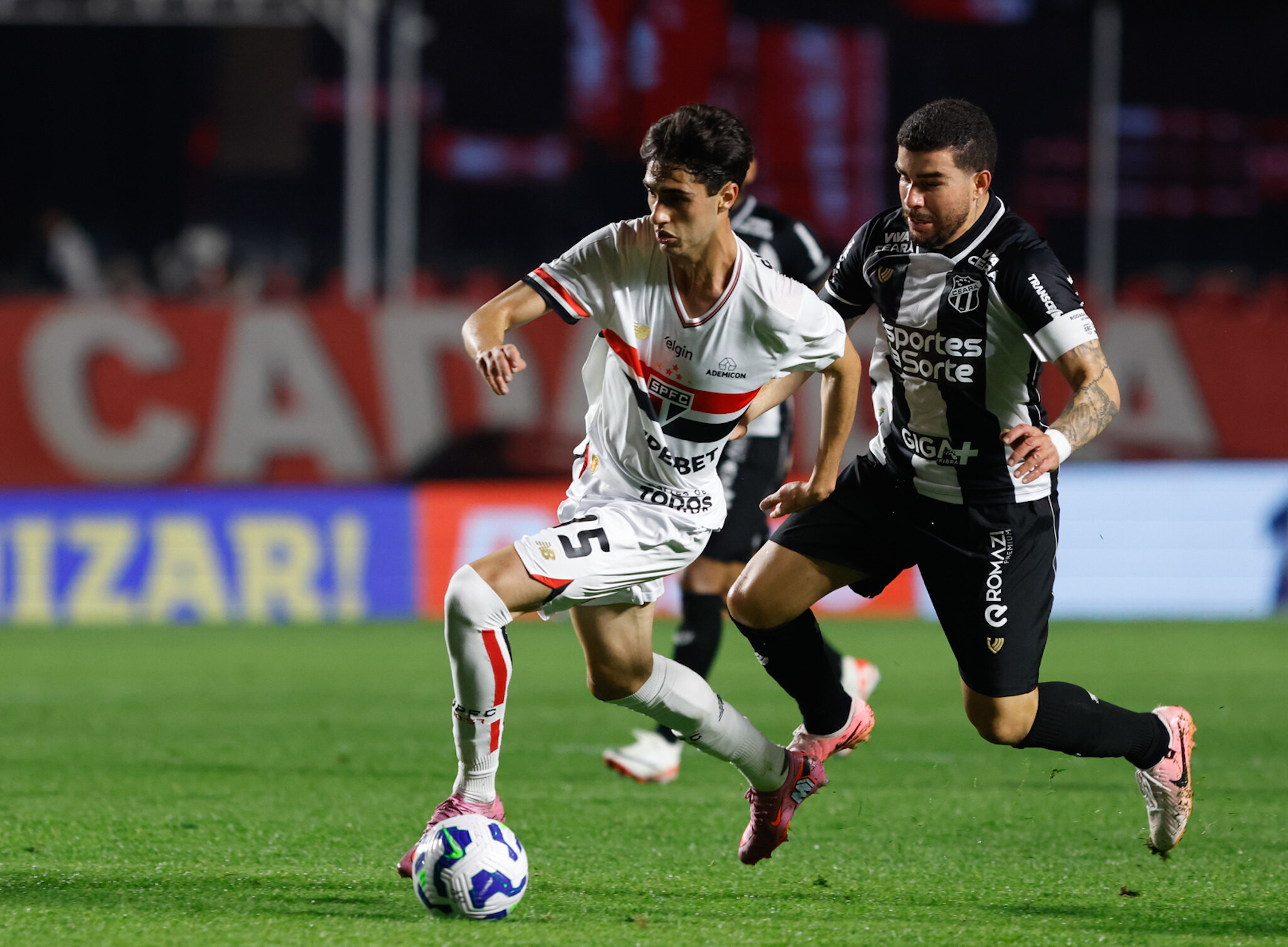 Rodriguinho busca consolidar boa fase em sequência de jogos no São Paulo