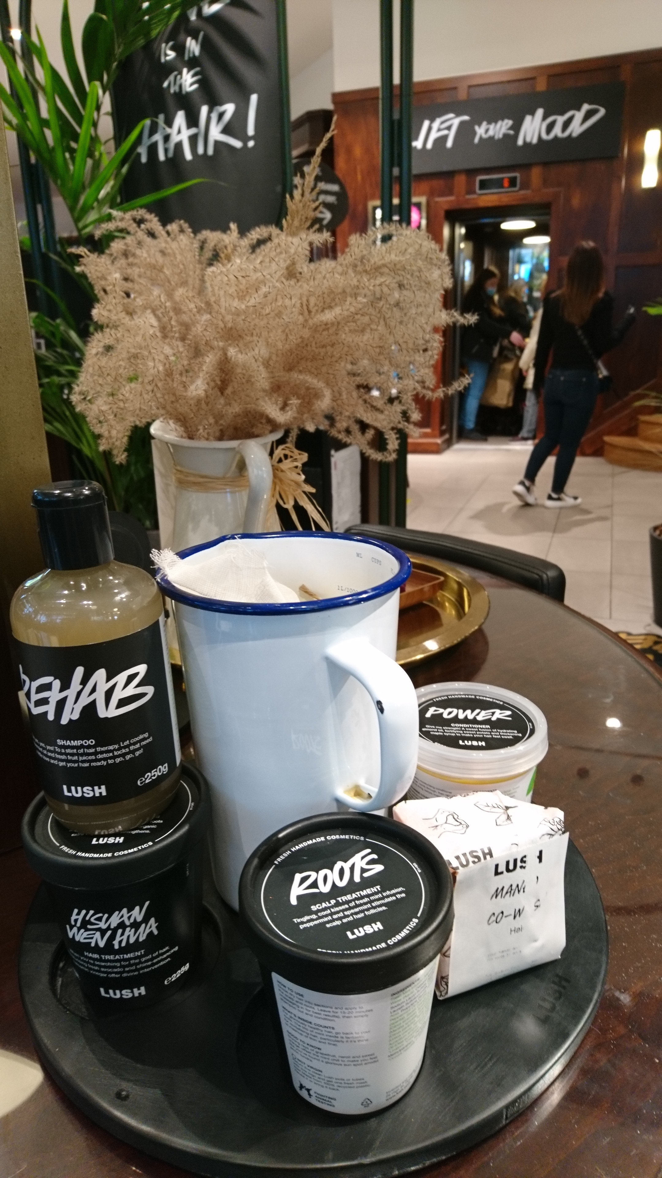 Before and after my amazing session at the Lush Hair Lab. I'm still ...