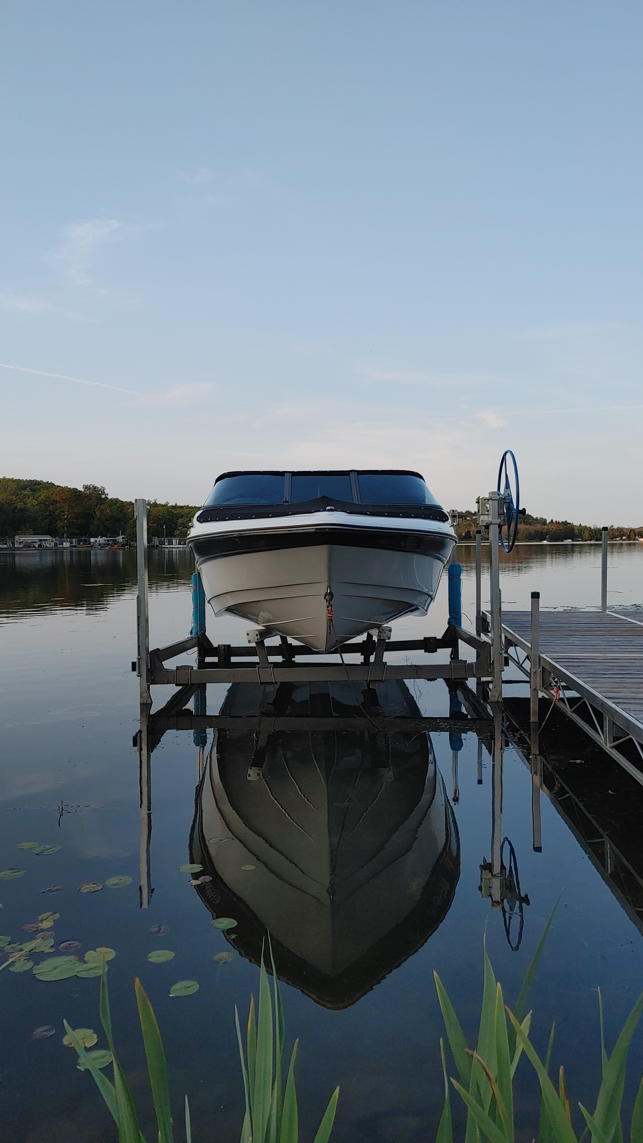 Exceeded weight of dock, did I damage dock or boat? - Cruisers ...