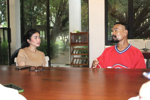 Controversial Cambodian Fashion Designer Em Riem Agrees to Tone Down ...