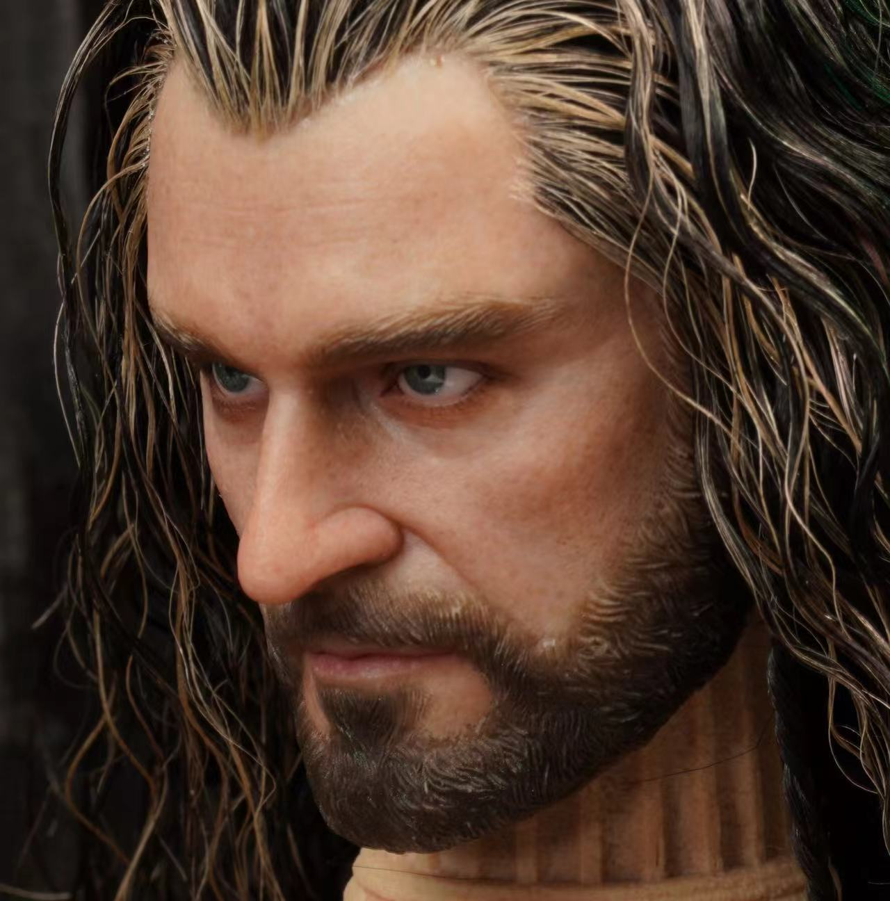 InArt: The Hobbit - Thorin Oakenshield (Richard Armitage) 1:6 - Statue ...
