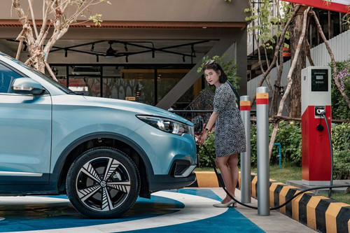 Cambodia Aims for 40% Electric Cars by 2050 - Cambodia Expats Online ...