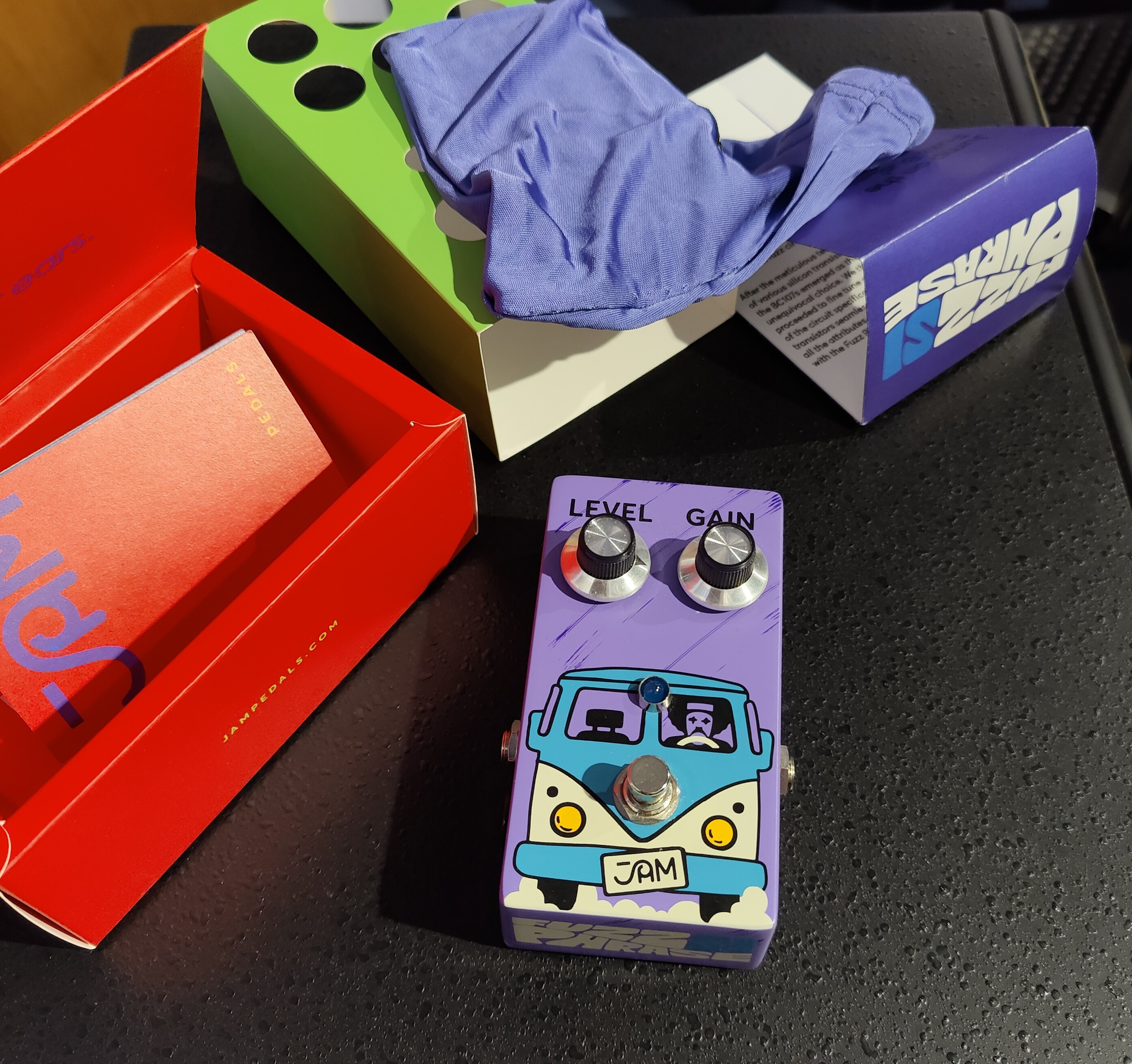 FS: Jam Pedals Fuzz Phrase SI, as new, £140 - FX £ Discussions on ...