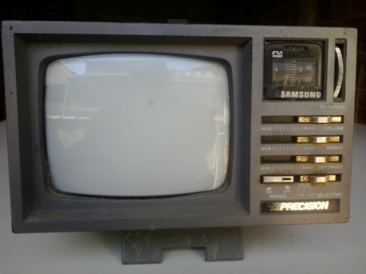 TVs que fizeram parte da nossa infância | Fórum Outer Space - O maior ...