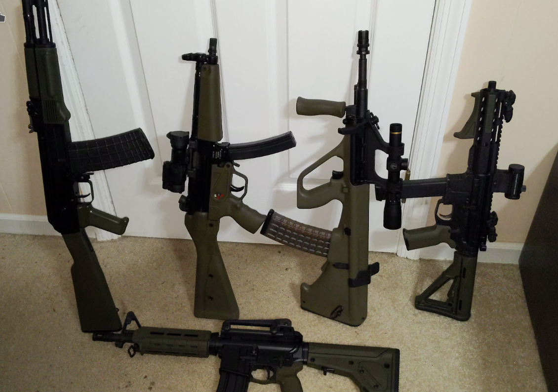 Steyr AUG: Why would I want one? Do they do anything better than an ...