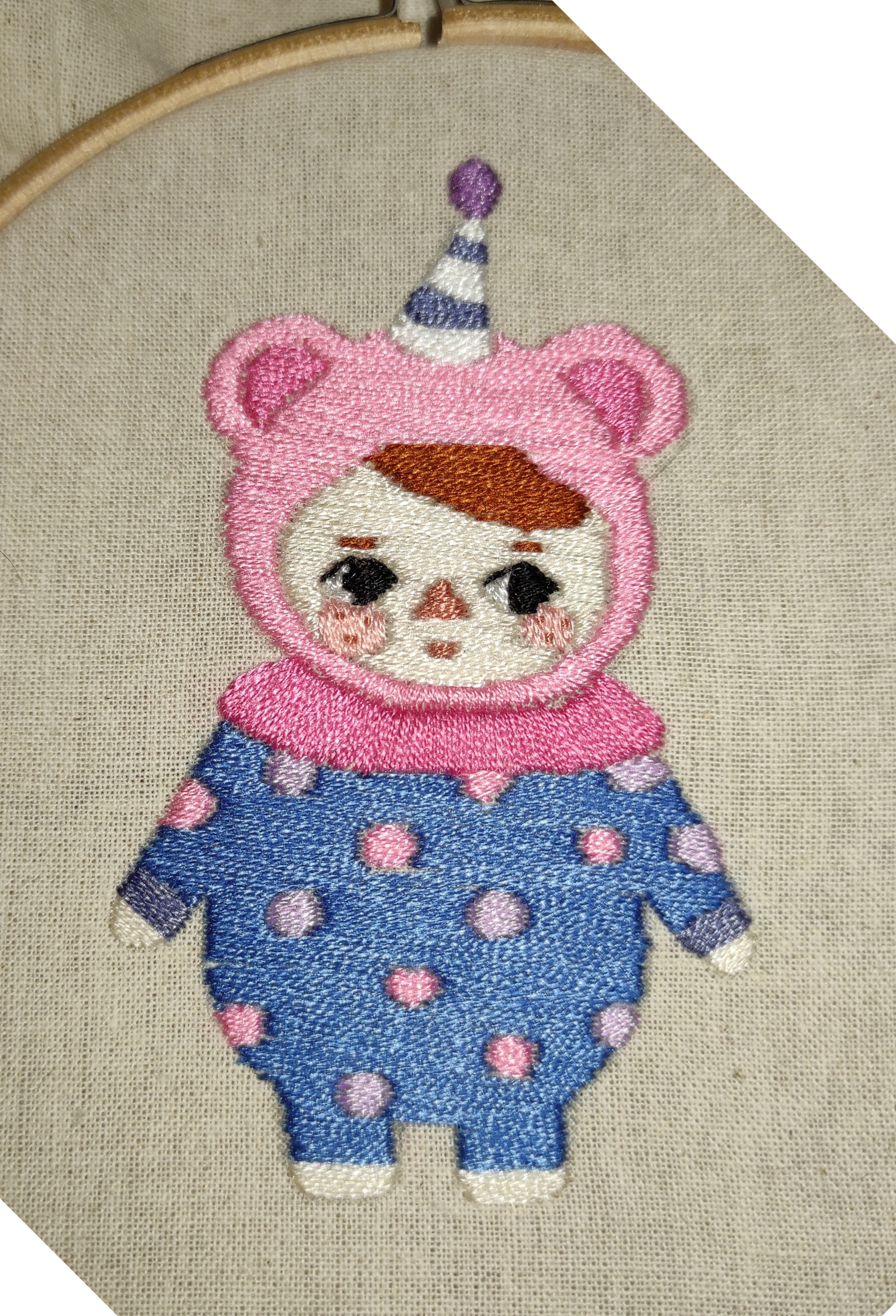 My sister collects pucky babies, so I embroidered taffy as a pucky baby ...