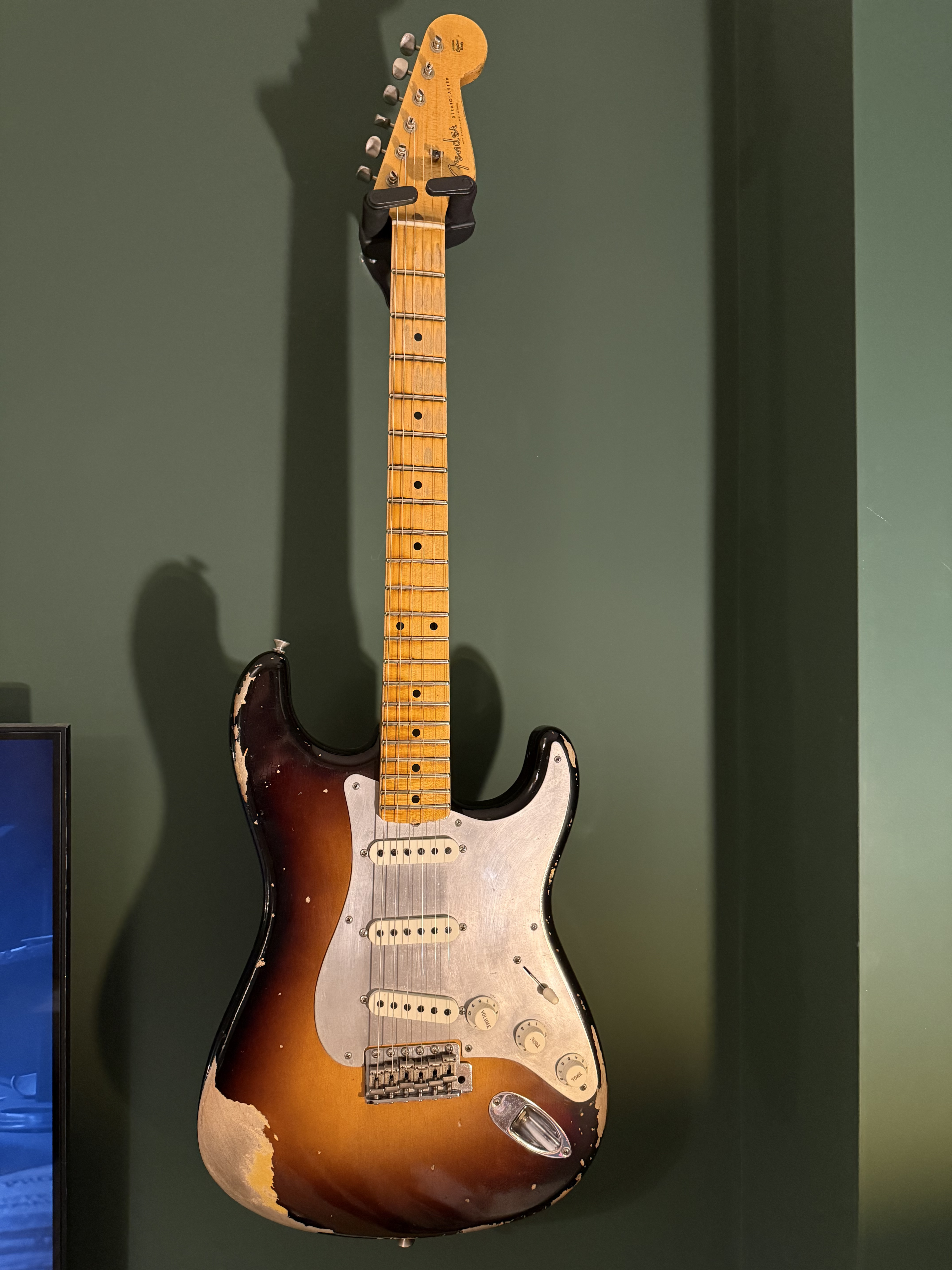 Withdrawn: Fender El Diablo Custom shop strat relic - CS TELE TRADE ...